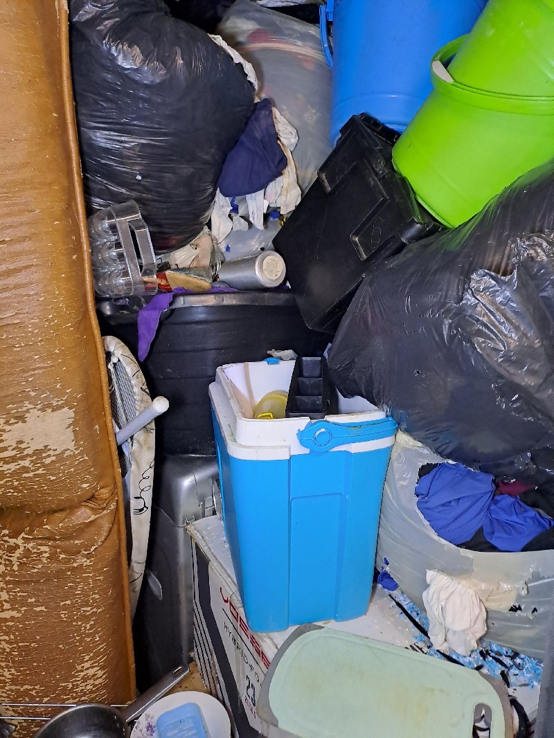 iBidOnStorage.co.za - J&A Property Trust Auction - 16769691288104